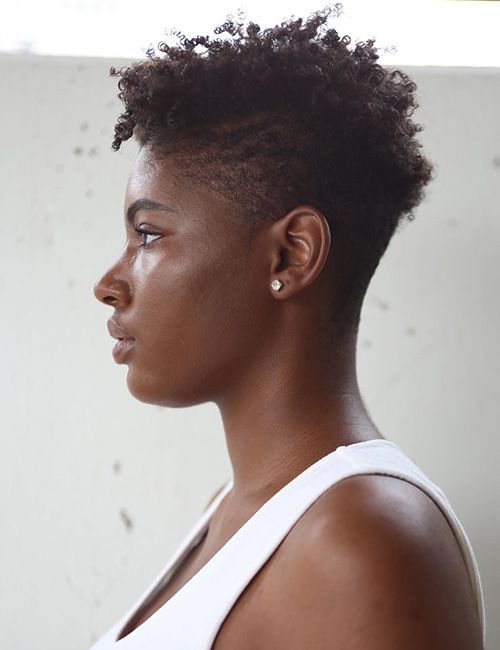 45 Cute Low Maintenance Short Natural Haircuts To Try in 2023 - Happily ...